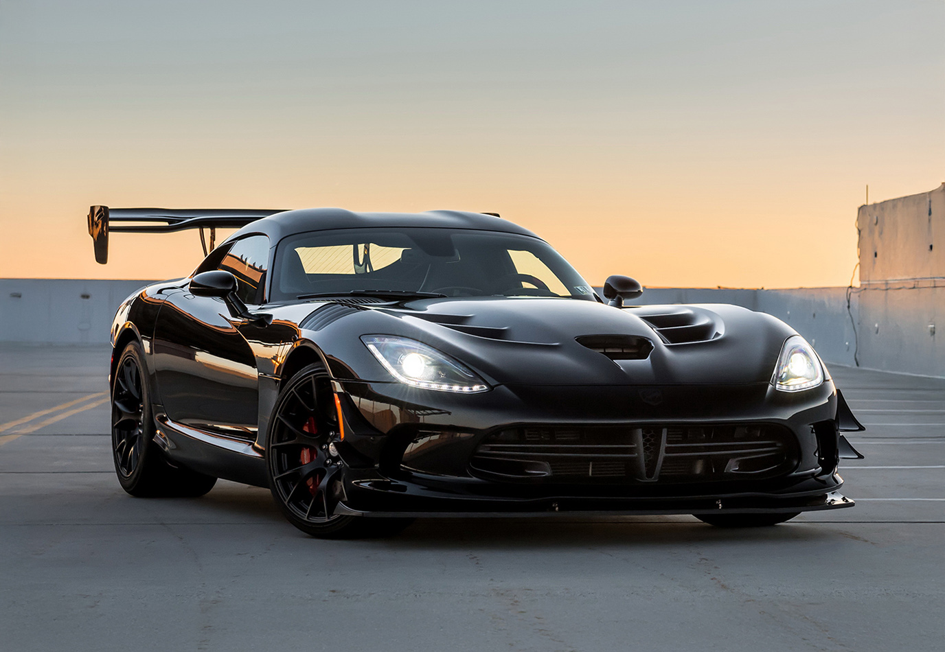 Американский Dodge собирается возродить Viper и сделать свою версию ...