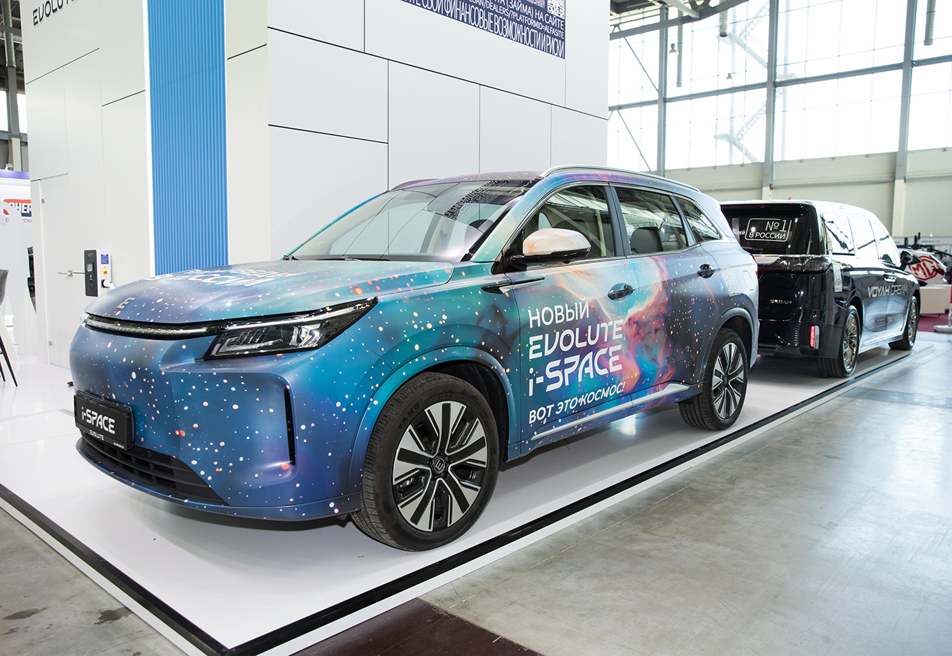 Обновленный кроссовер Evolute i-Space 2025: что изменилось, комплектации и фото